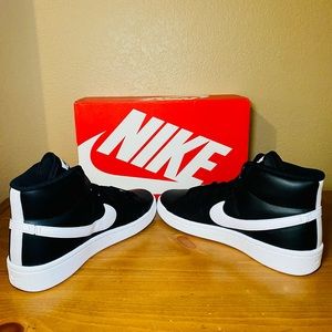 Nike | Shoes | Nib Nike Womens Court Royale 2 Blackwhite Sneakers ...